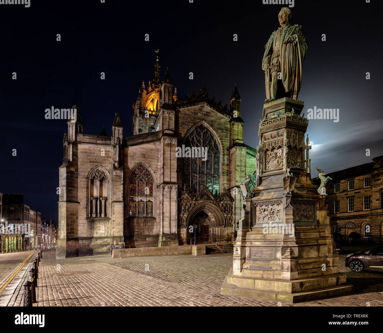 Night view st giles hi-res stock photography and images - Alamy