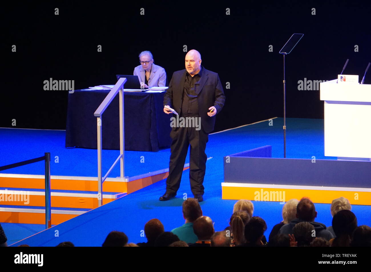 Royal college nursing logo hi-res stock photography and images - Alamy