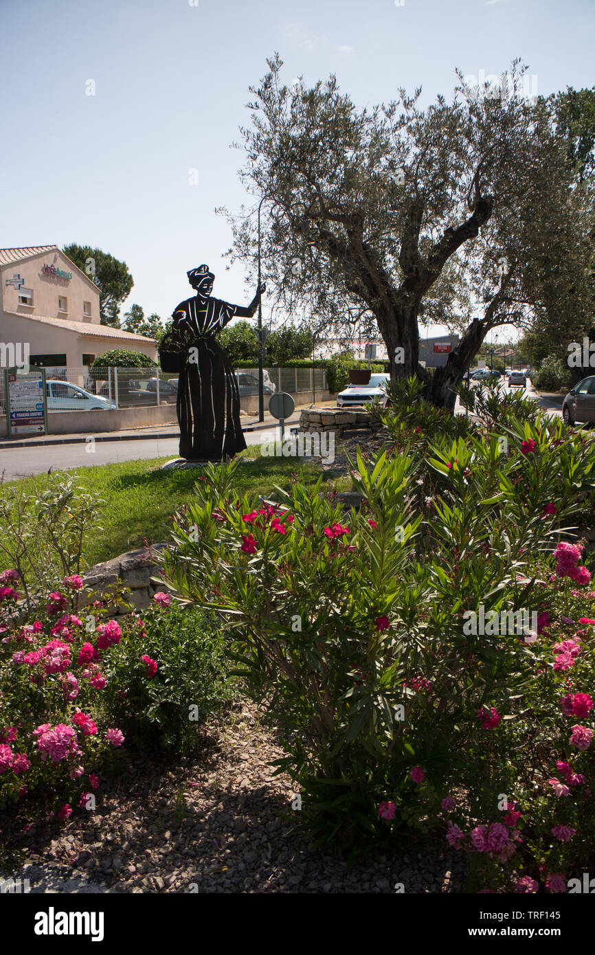 Mouriès in the Alpilles (Provence,France Stock Photo - Alamy