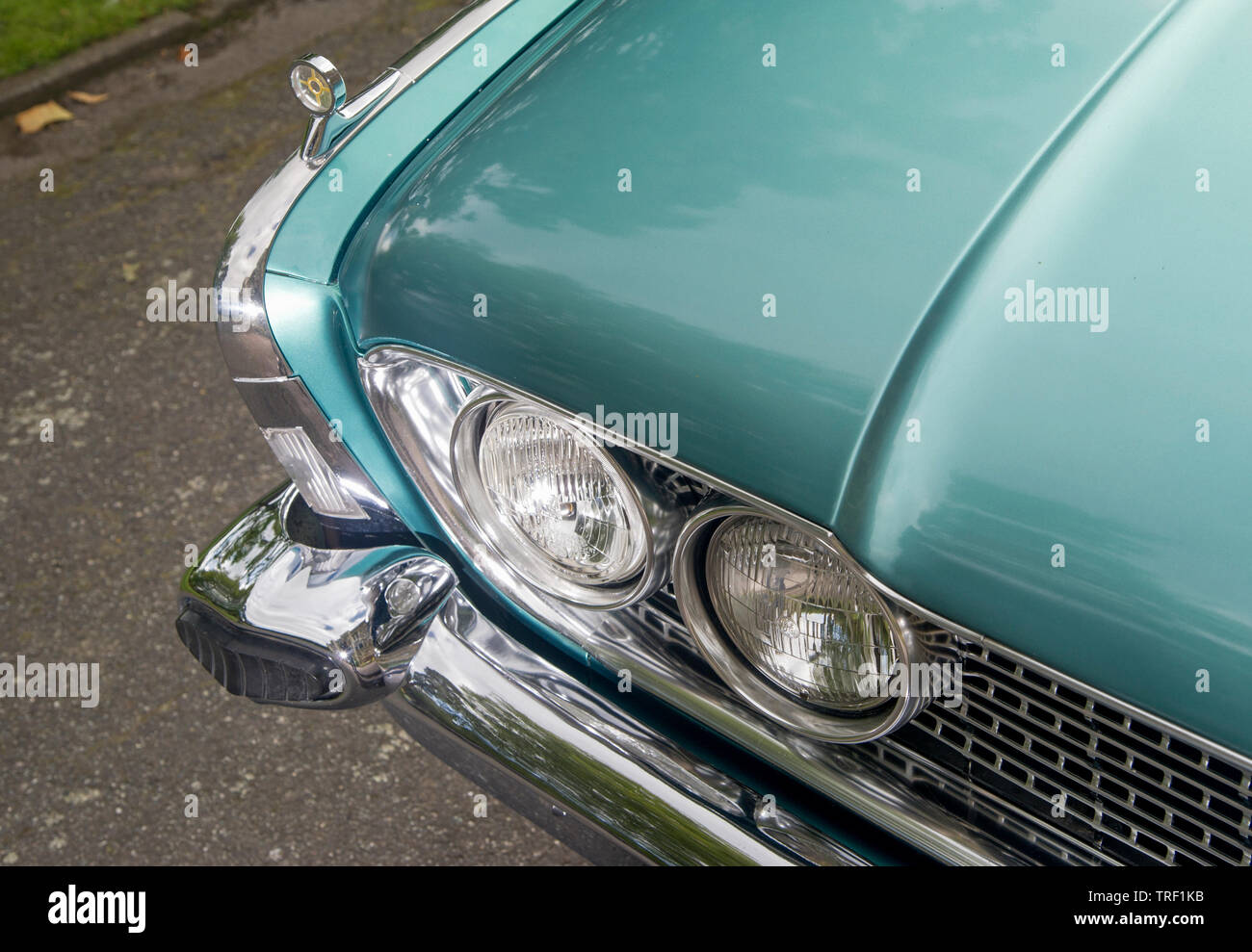 1960 Ford Starliner classic American luxury coupe car Stock Photo - Alamy