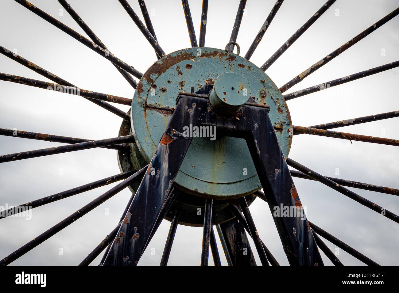 Pit Head Winding Wheel at the Entrance to Moira Furnace Museum.on the ...