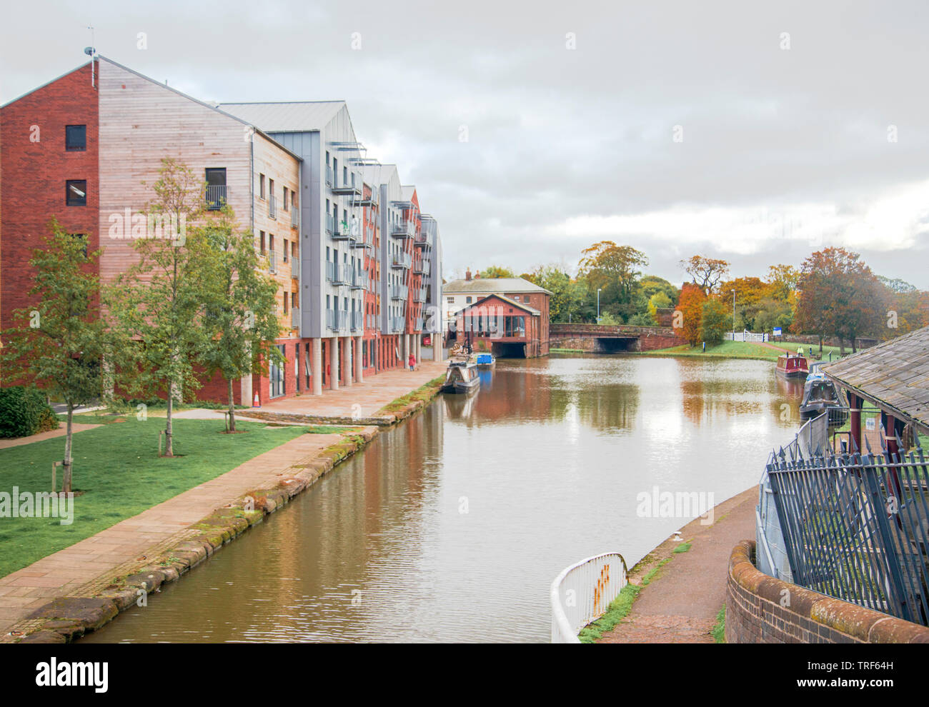 Chester canal hi-res stock photography and images - Alamy