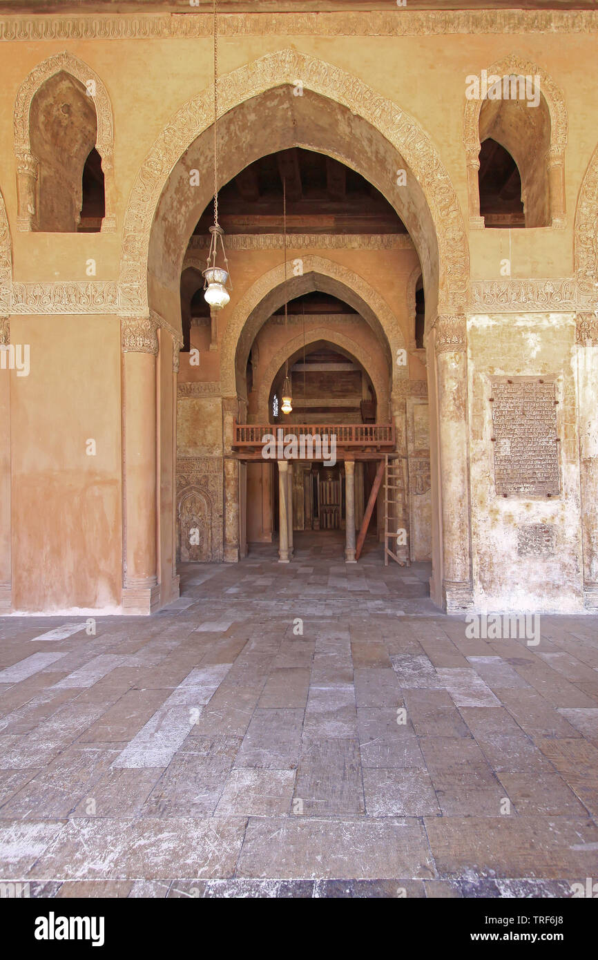 Dikka mosque hi-res stock photography and images - Alamy