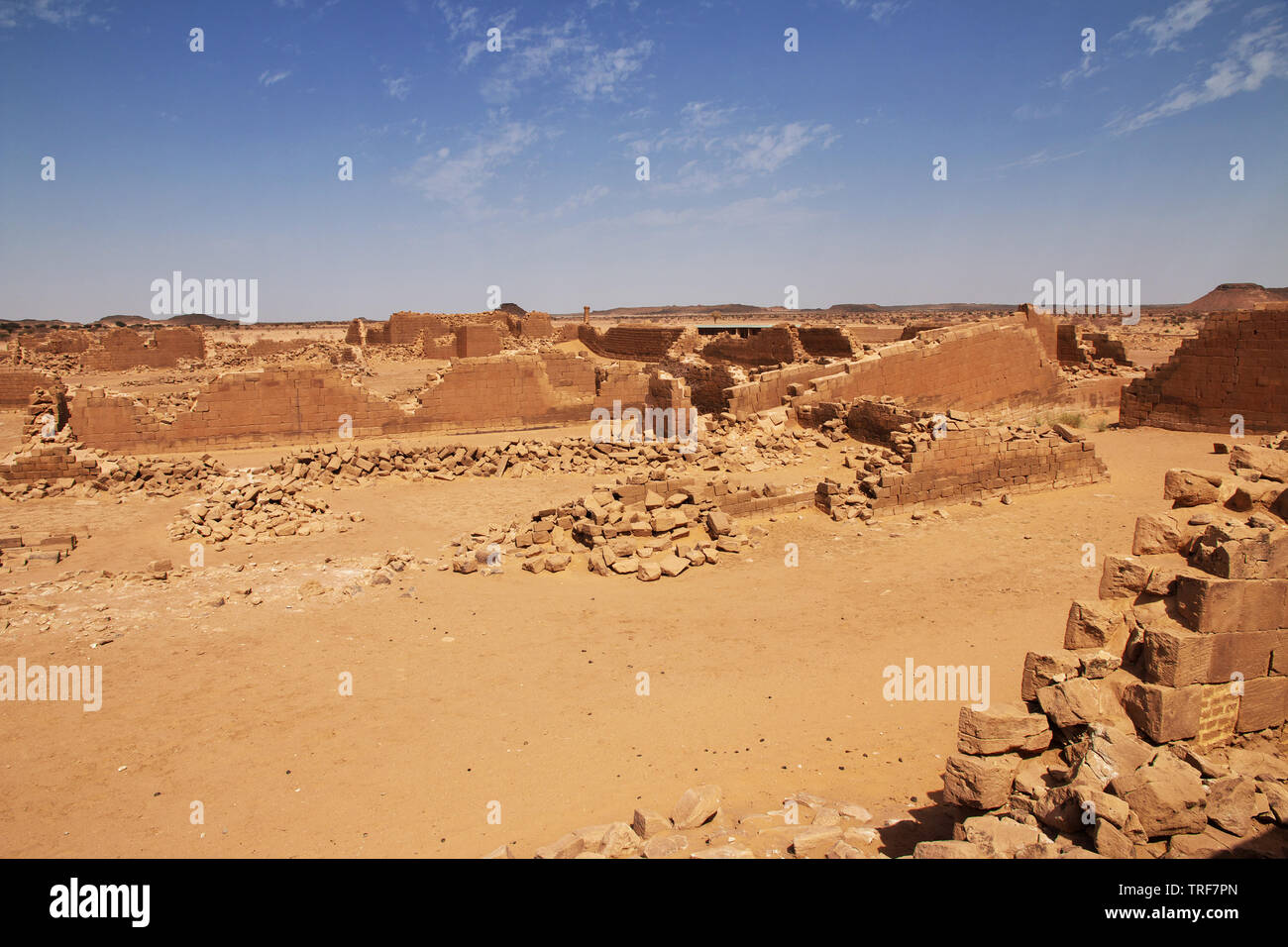 Kingdom Kush - the ruins of the Temple in the desert of the Sudan Stock ...