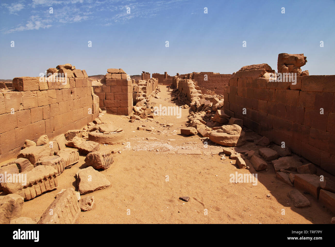 Kingdom Kush - the ruins of the Temple in the desert of the Sudan Stock ...
