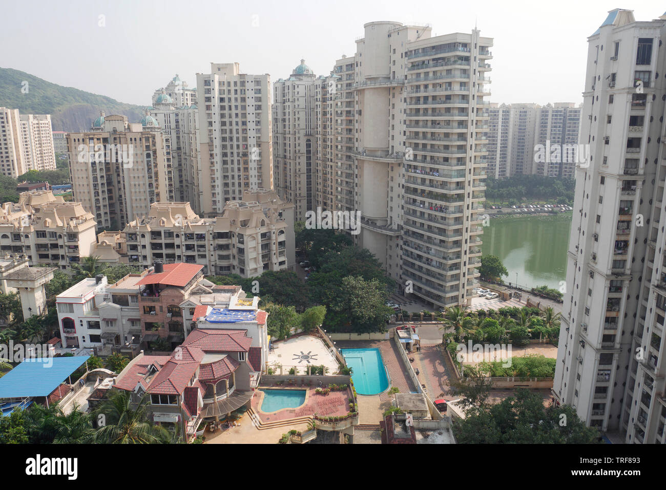 ARCHITECTURE OF POWAI, MUMBAI Stock Photo - Alamy