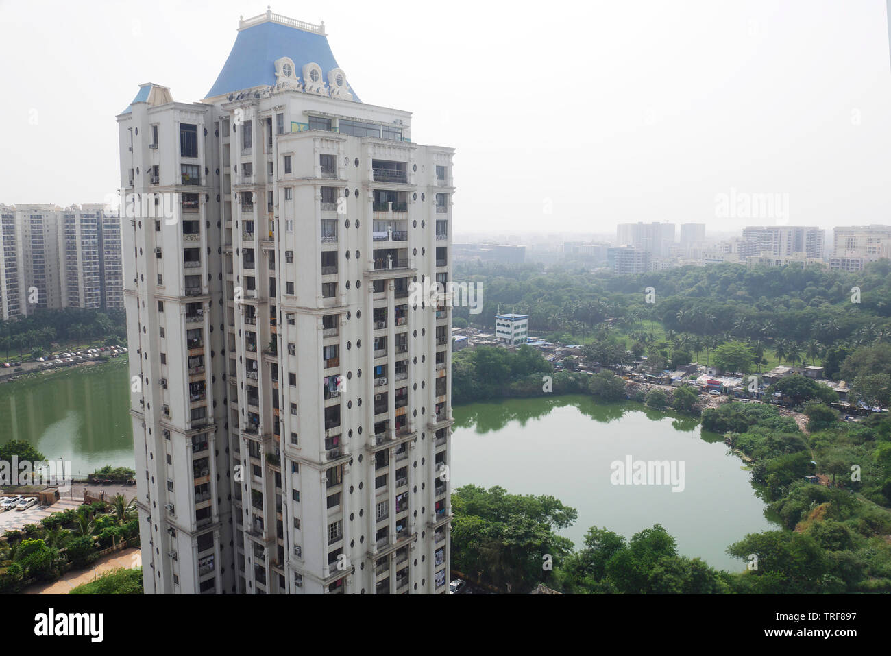 Hiranandani powai hi-res stock photography and images - Alamy