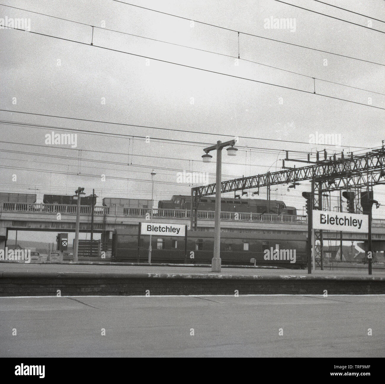 1970s, historical, Bletchley train station, England, UK Stock Photo - Alamy