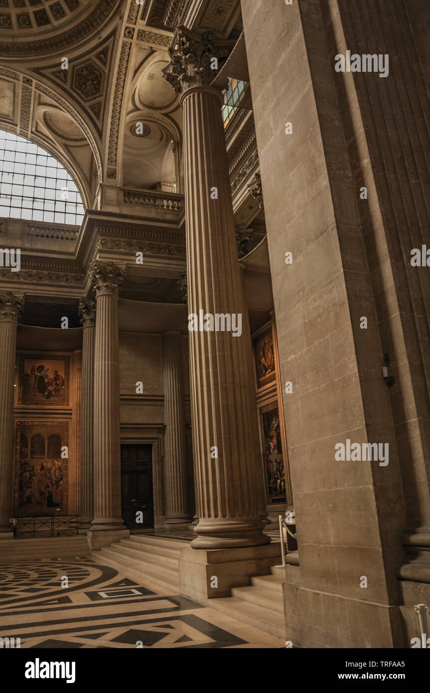 Pantheon inside view with ceiling, columns and paintings richly ...
