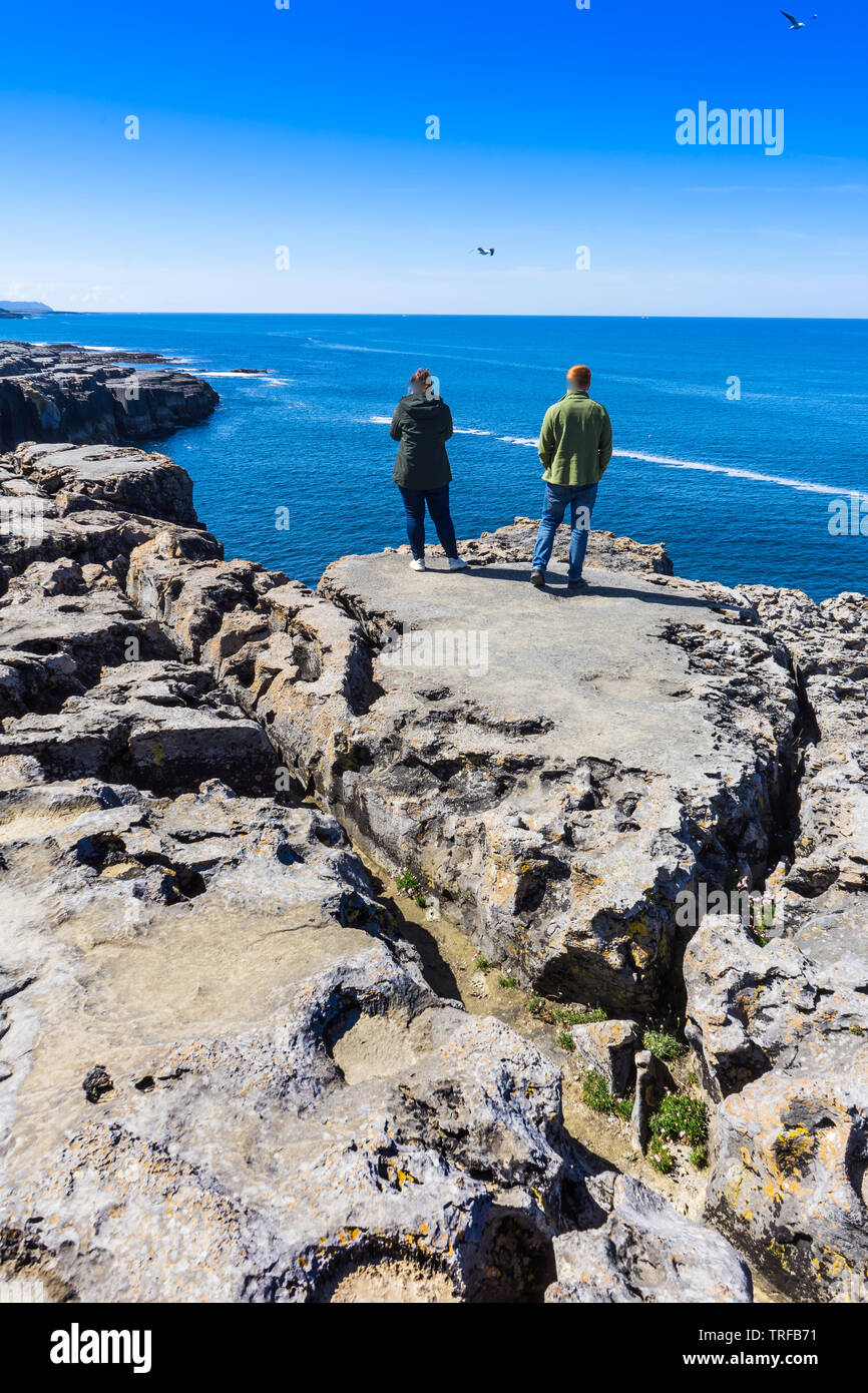 Coastal cliffs view hi-res stock photography and images - Alamy