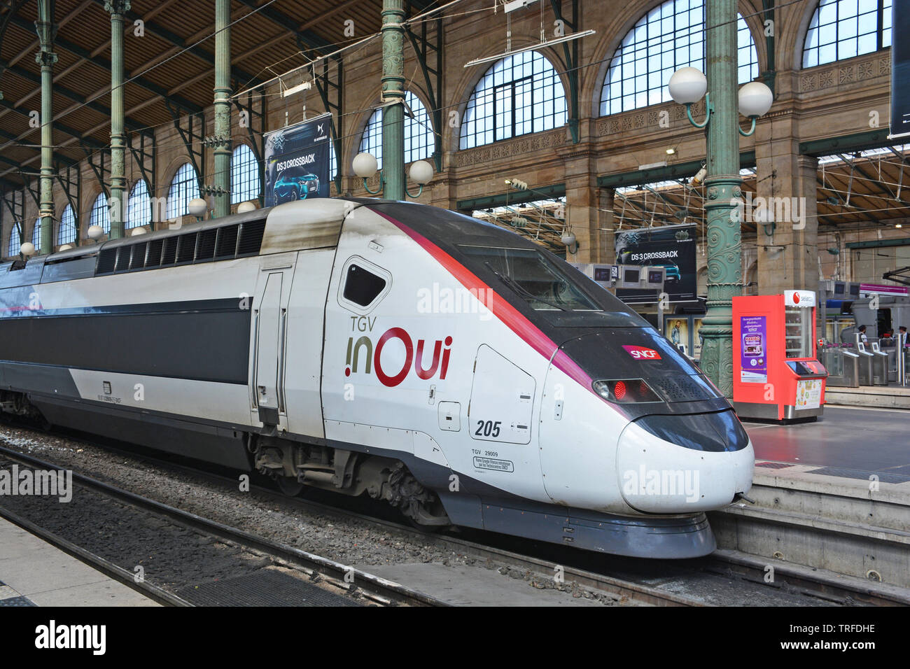 TGV inoui in North Railway station, Paris, Ile-de-France, France Stock ...