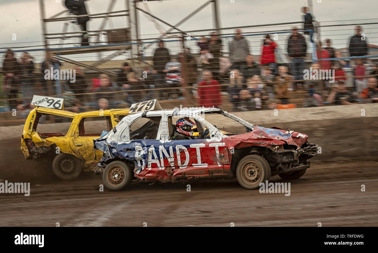 Banger racing hi-res stock photography and images - Alamy
