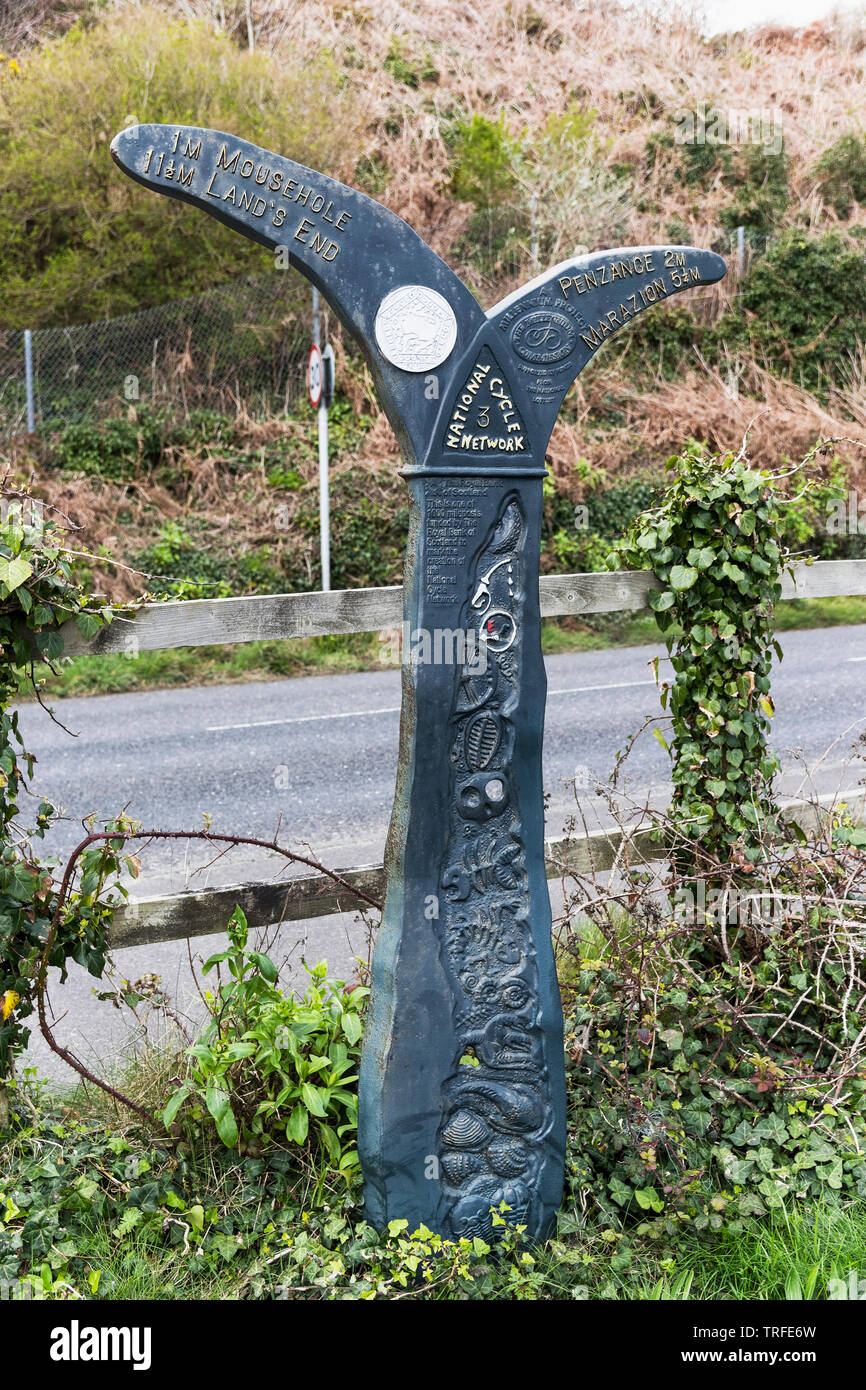 Milepost sign national cycle network hi-res stock photography and ...