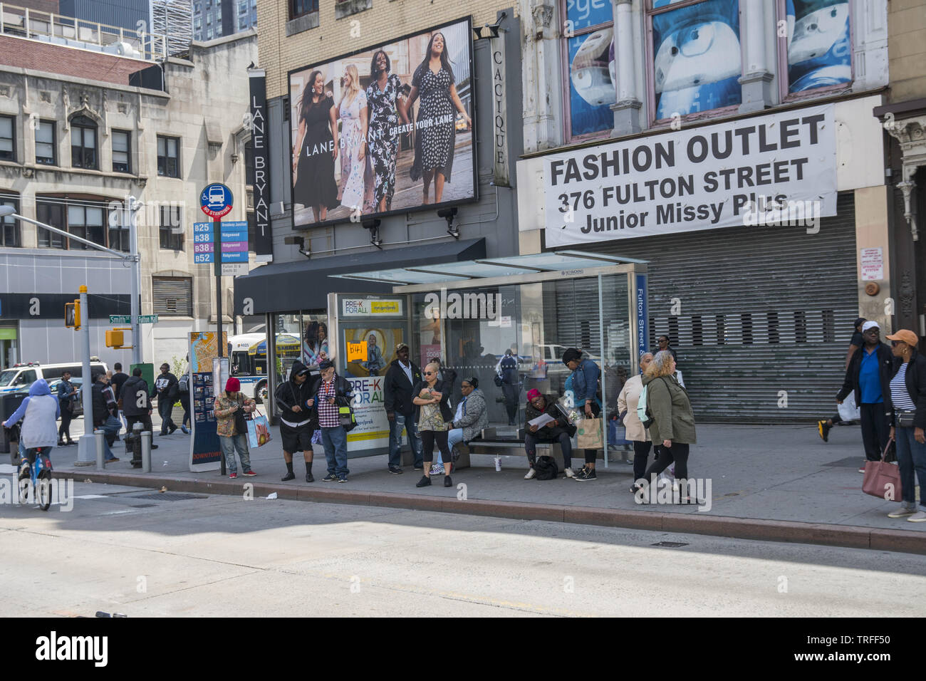 Nyc fulton mall hi-res stock photography and images - Alamy
