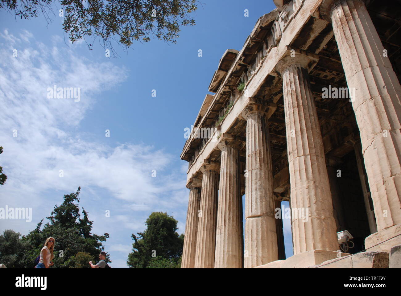 The temple of Hephaestus at the Ancient Athenian Agora in Athens ...