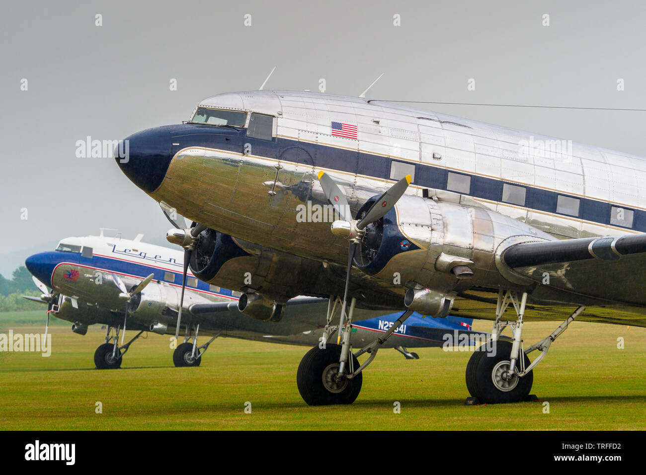 Ww2 aircraft hi-res stock photography and images - Alamy