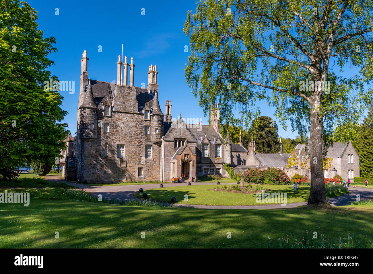 Lauriston castle edinburgh hi-res stock photography and images - Alamy