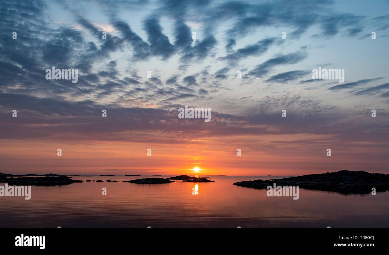Swedish islands hi-res stock photography and images - Alamy