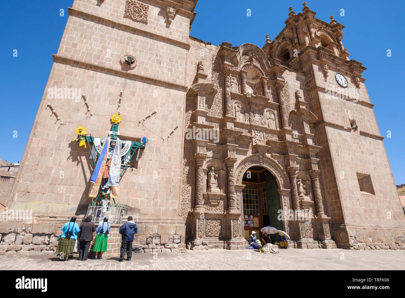Catedral de puno hi-res stock photography and images - Alamy