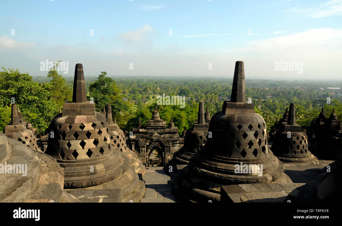 Temples on old world java hi-res stock photography and images - Alamy