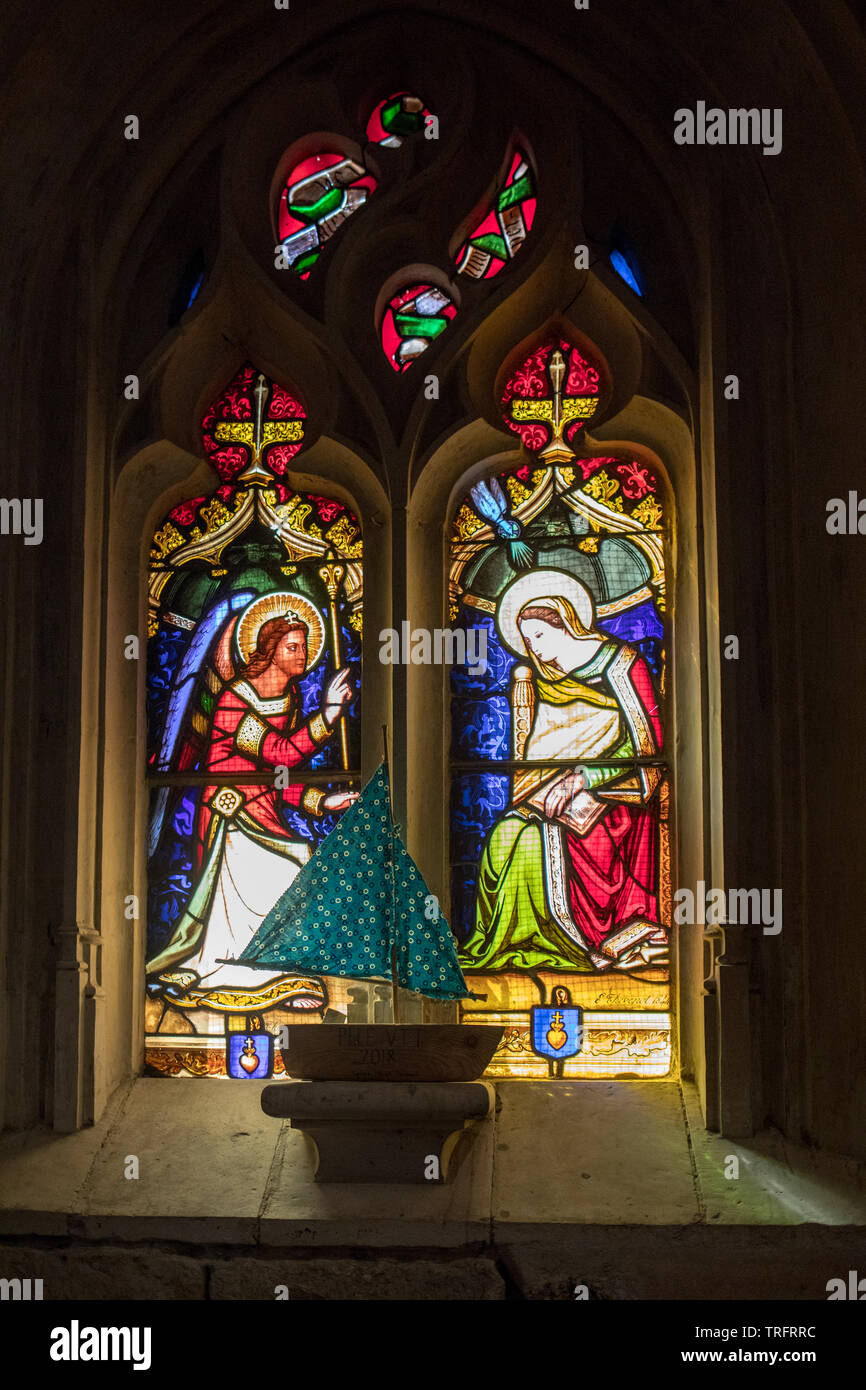 Black madonna statue rocamadour hi-res stock photography and images - Alamy