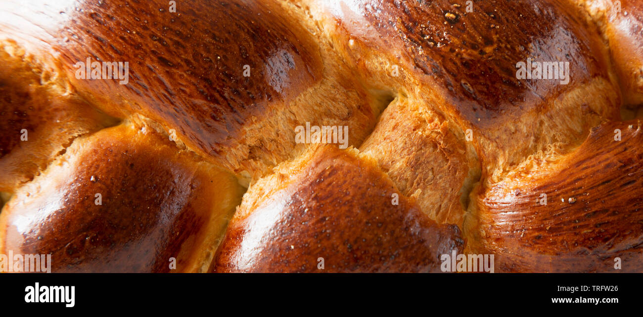 Eat challah israel hi-res stock photography and images - Alamy