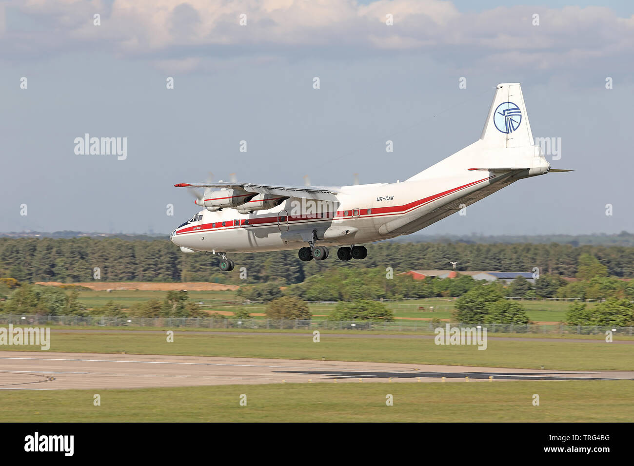 Antonov an 12 hi-res stock photography and images - Alamy