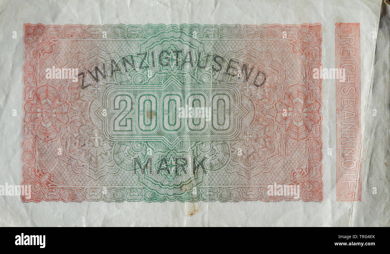 Back of a vintage German twentythousand mark banknote Stock Photo - Alamy