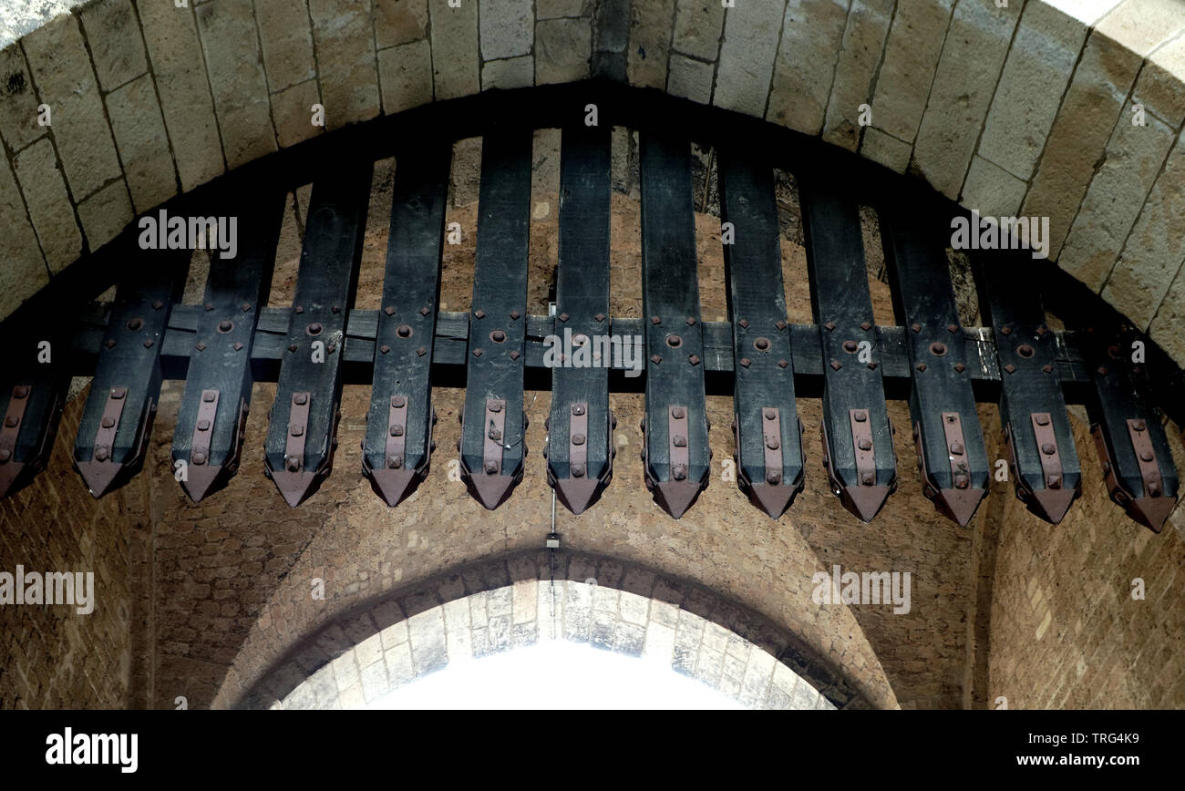 Portcullis Gate High Resolution Stock Photography and Images - Alamy