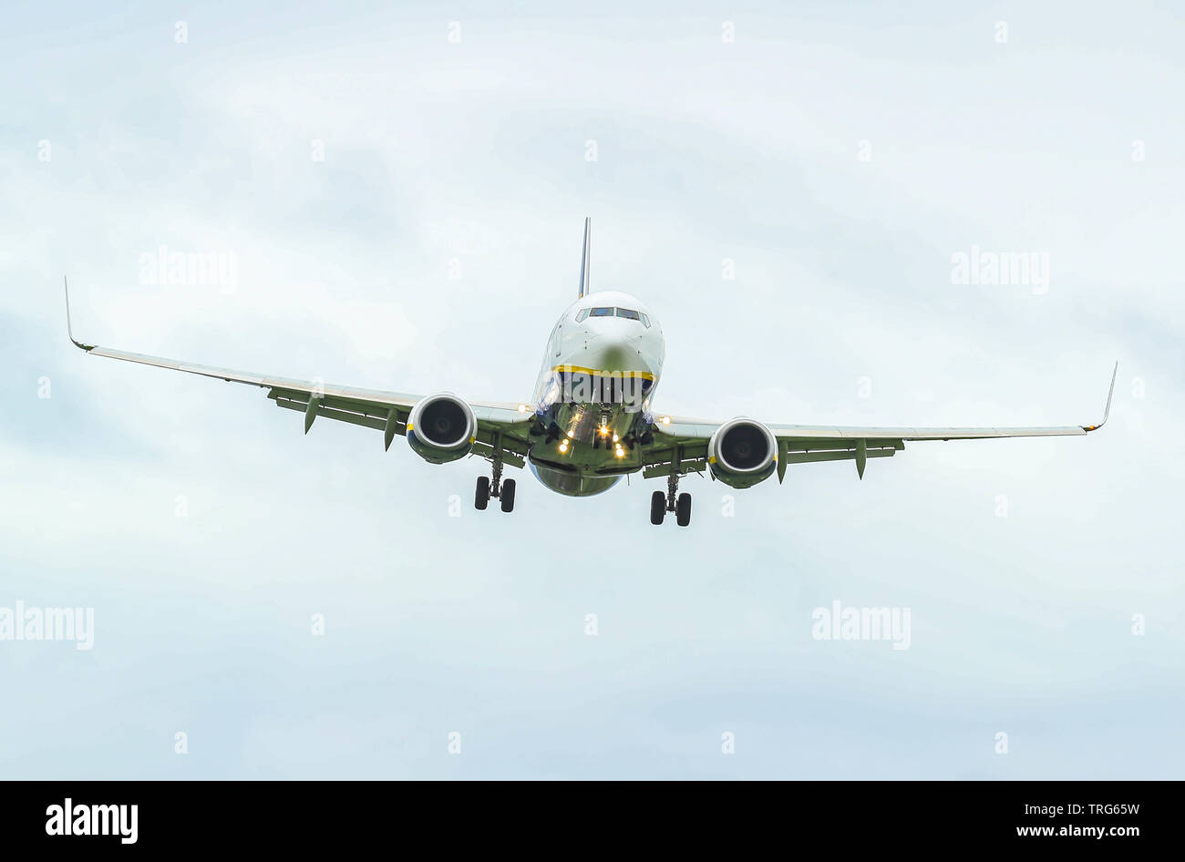 Aircraft landing and taking off Stock Photo - Alamy