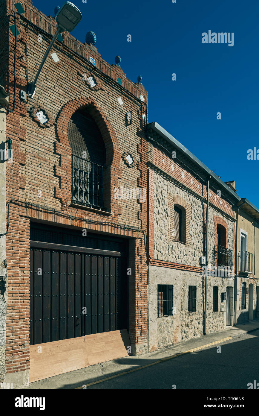 Semicircular arch hi-res stock photography and images - Alamy