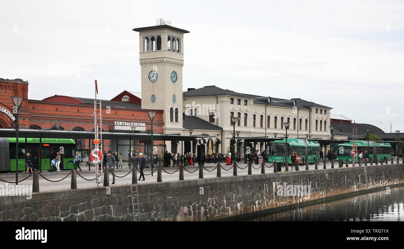 Malmo station exterior hi-res stock photography and images - Alamy