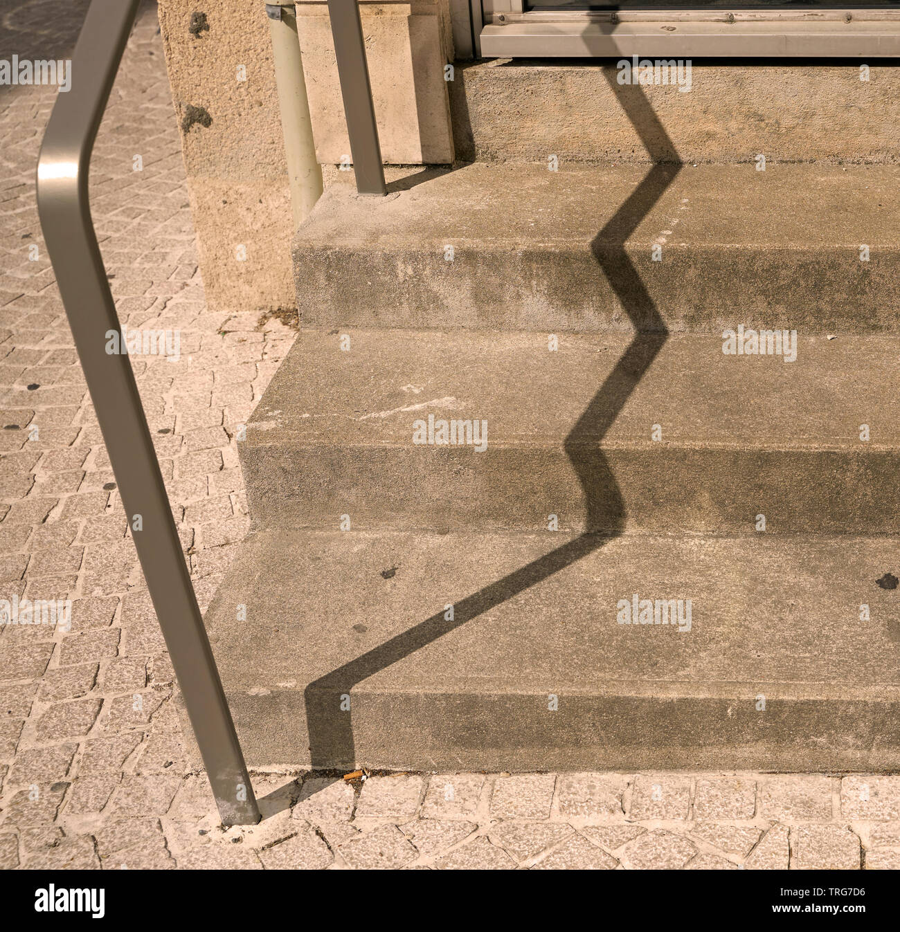 Shadow on steps hi-res stock photography and images - Alamy