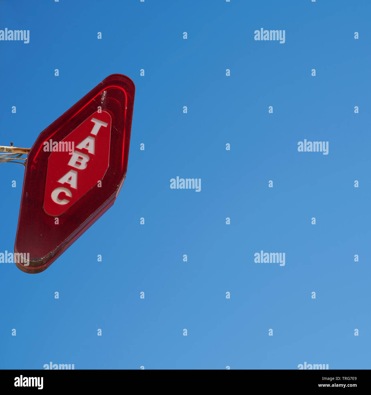 Tabac sign hi-res stock photography and images - Alamy