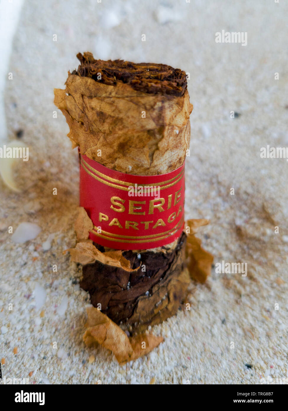 Ashtray with sand hi-res stock photography and images - Alamy