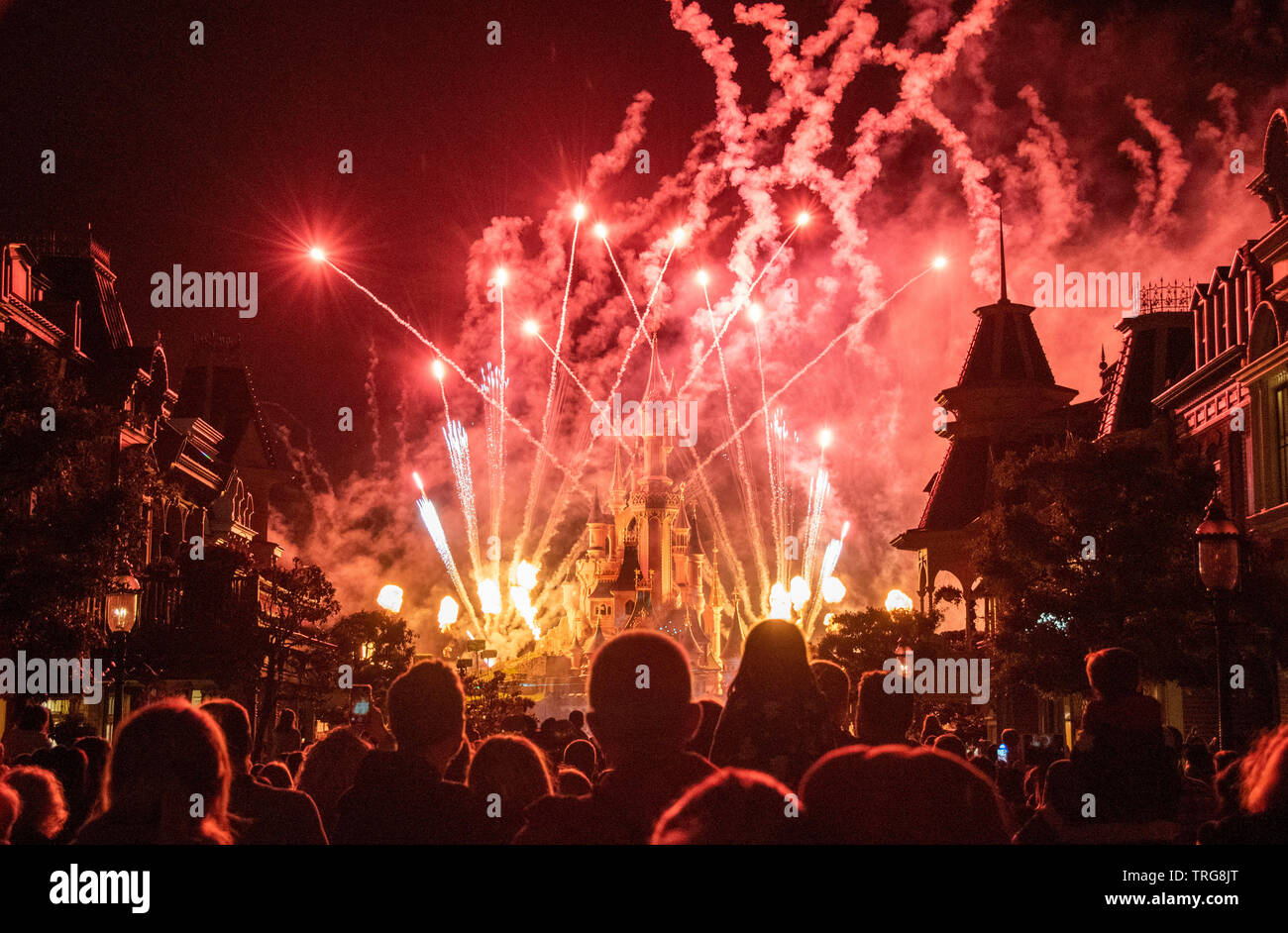 Disney castle night paris hi-res stock photography and images - Alamy