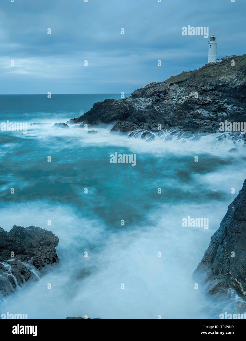Cornish granite lighthouse hi-res stock photography and images - Alamy