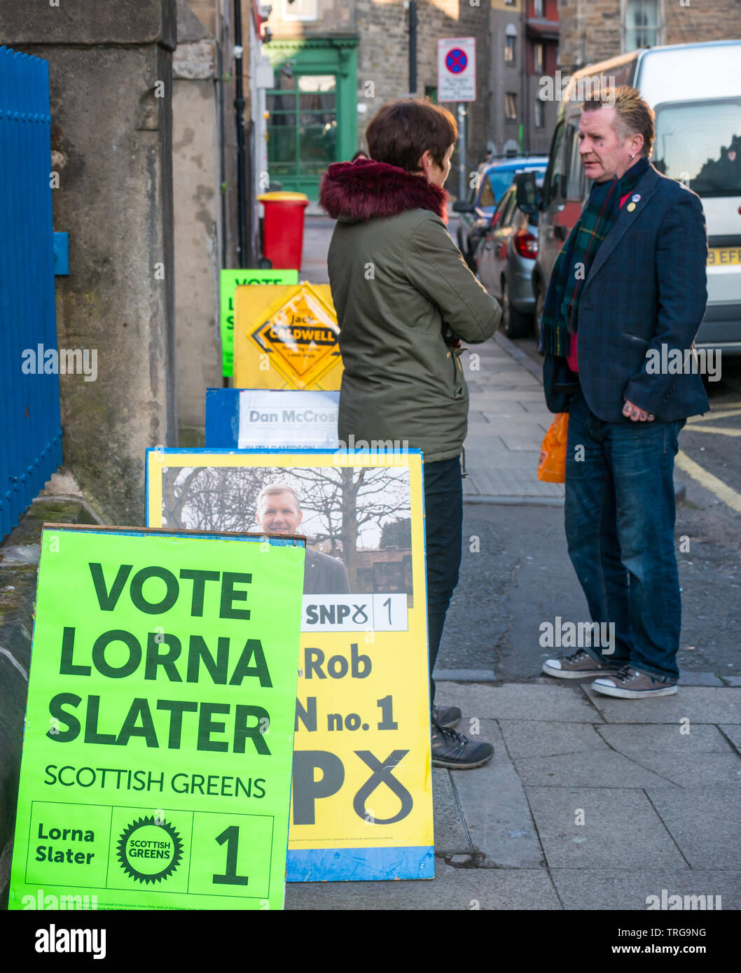 Polling station uk walk past hi-res stock photography and images - Alamy
