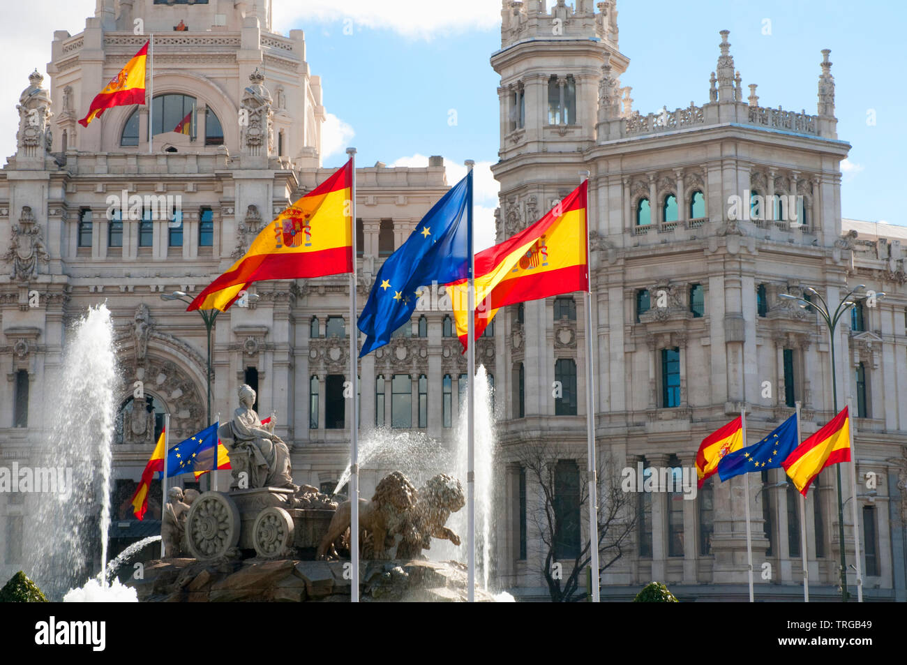 Spanish flags hi-res stock photography and images - Alamy