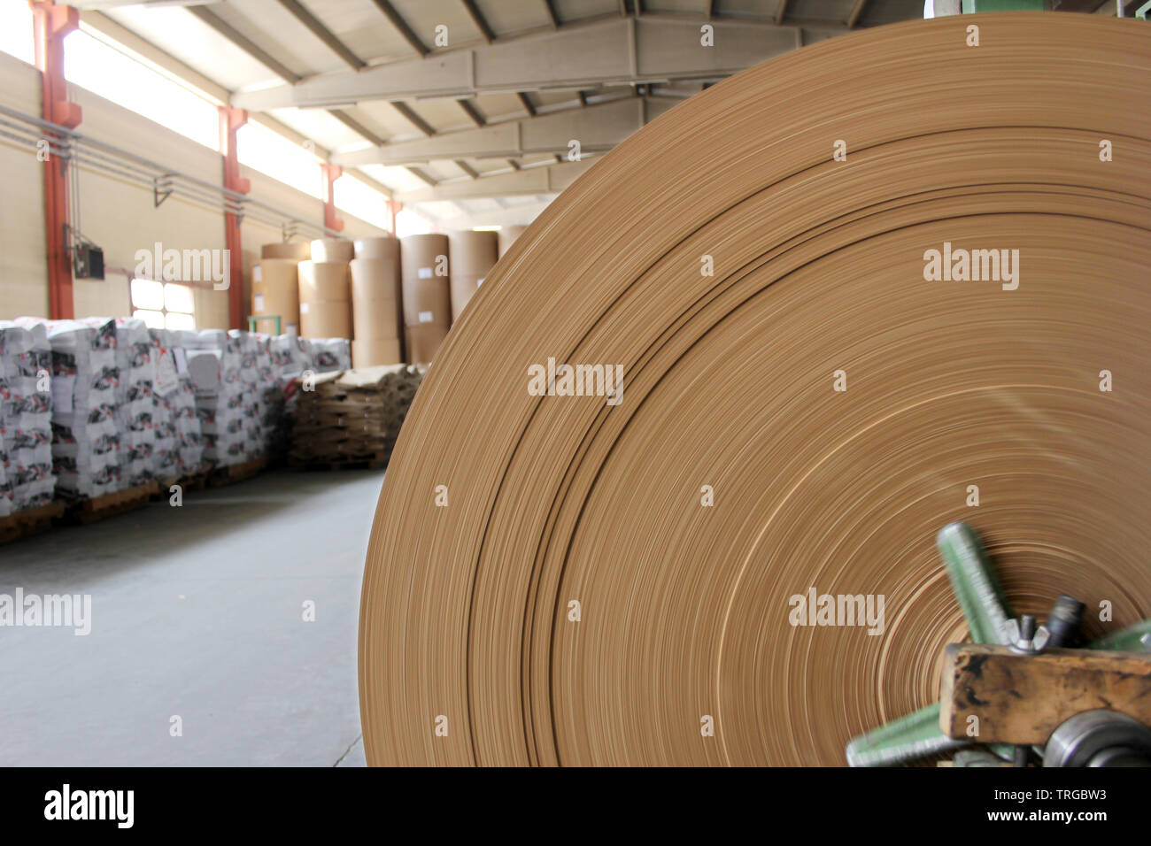 Printing machine white paper rolling hi-res stock photography and ...