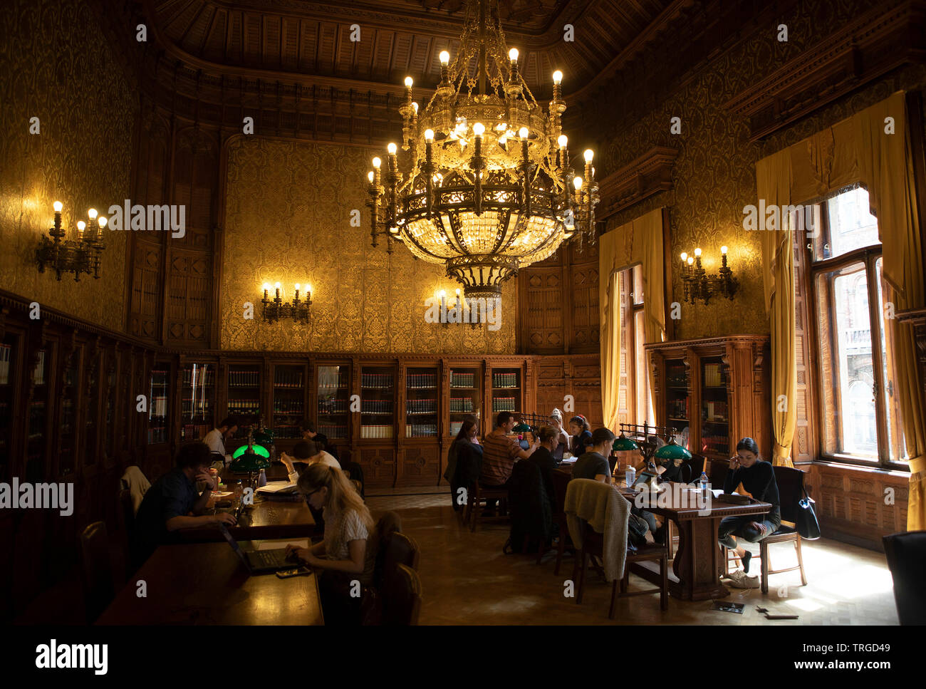 Metropolitan Ervin Szabó Library,Budapest Stock Photo - Alamy