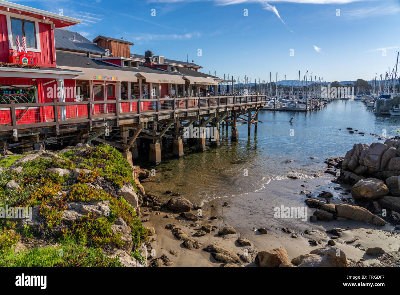 Warf hi-res stock photography and images - Alamy