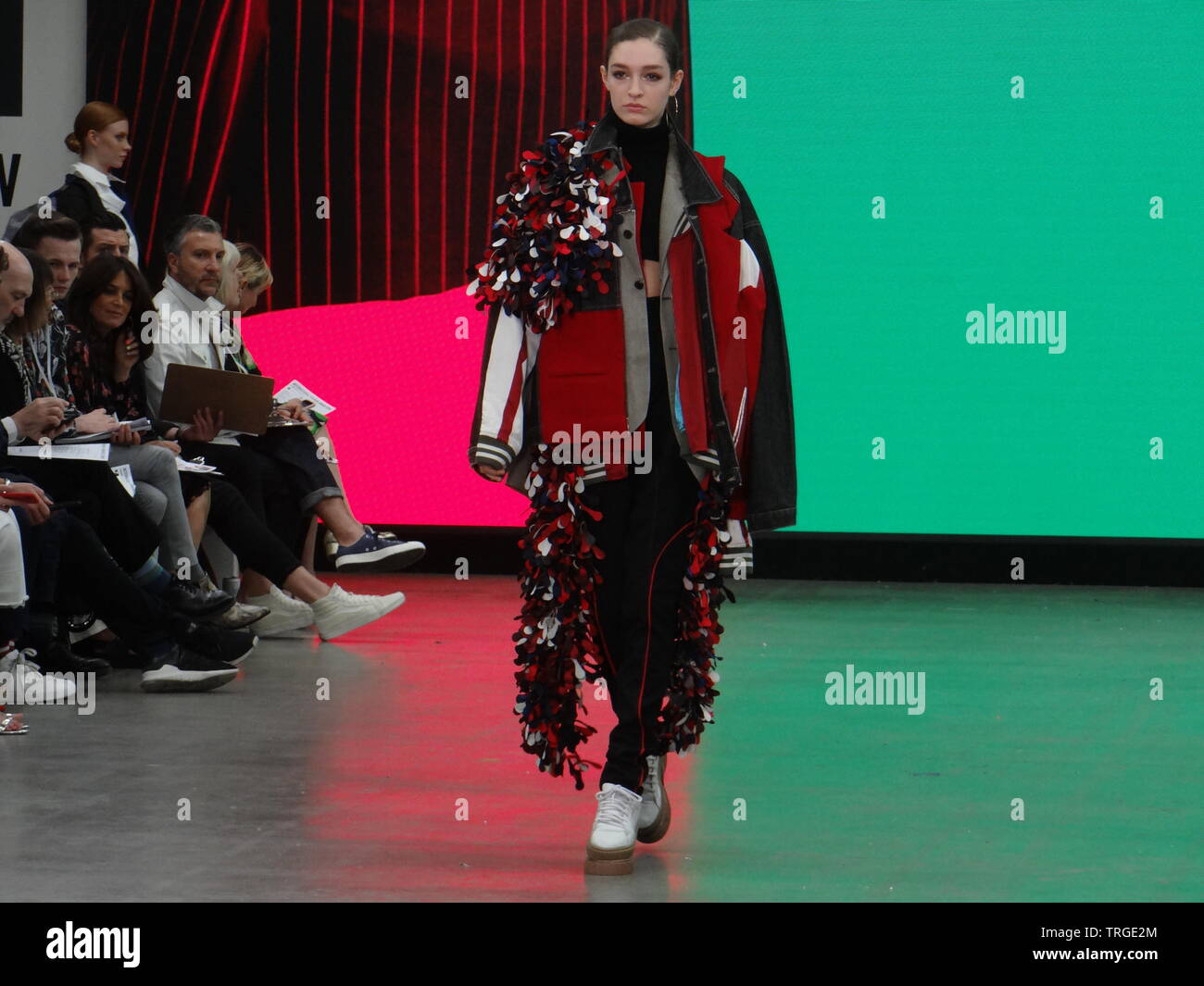 Thes of Fraduate Fashion Week Exhibition Award Show Catwalk 2019 ...