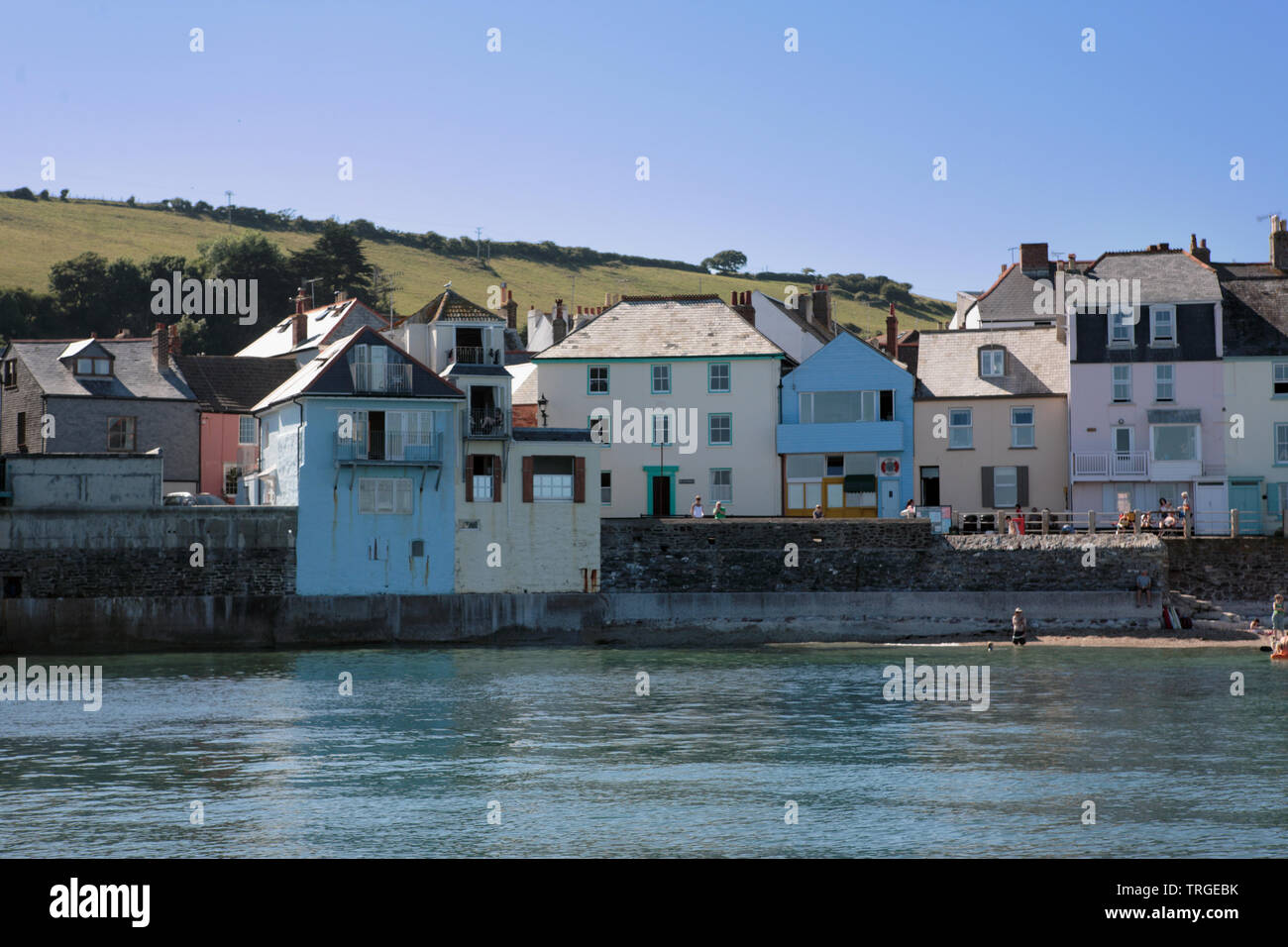 The village of Kingsand in Cawsand Bay off Plymouth Sound, Cornwall ...