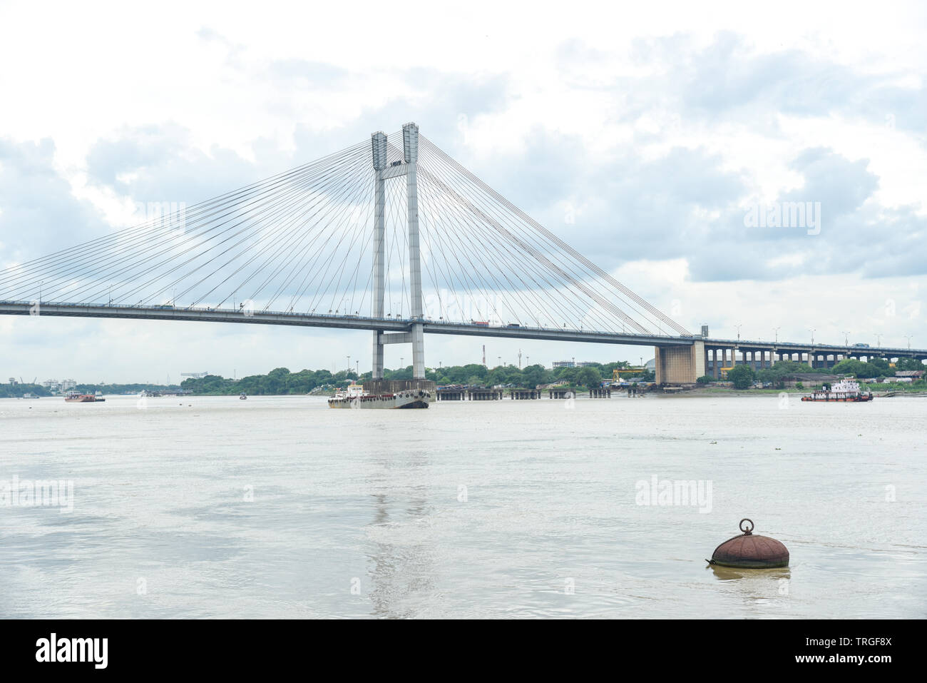 Railway Bridge Over the Ganges River in Varanasi, India Stock Photo - Alamy
