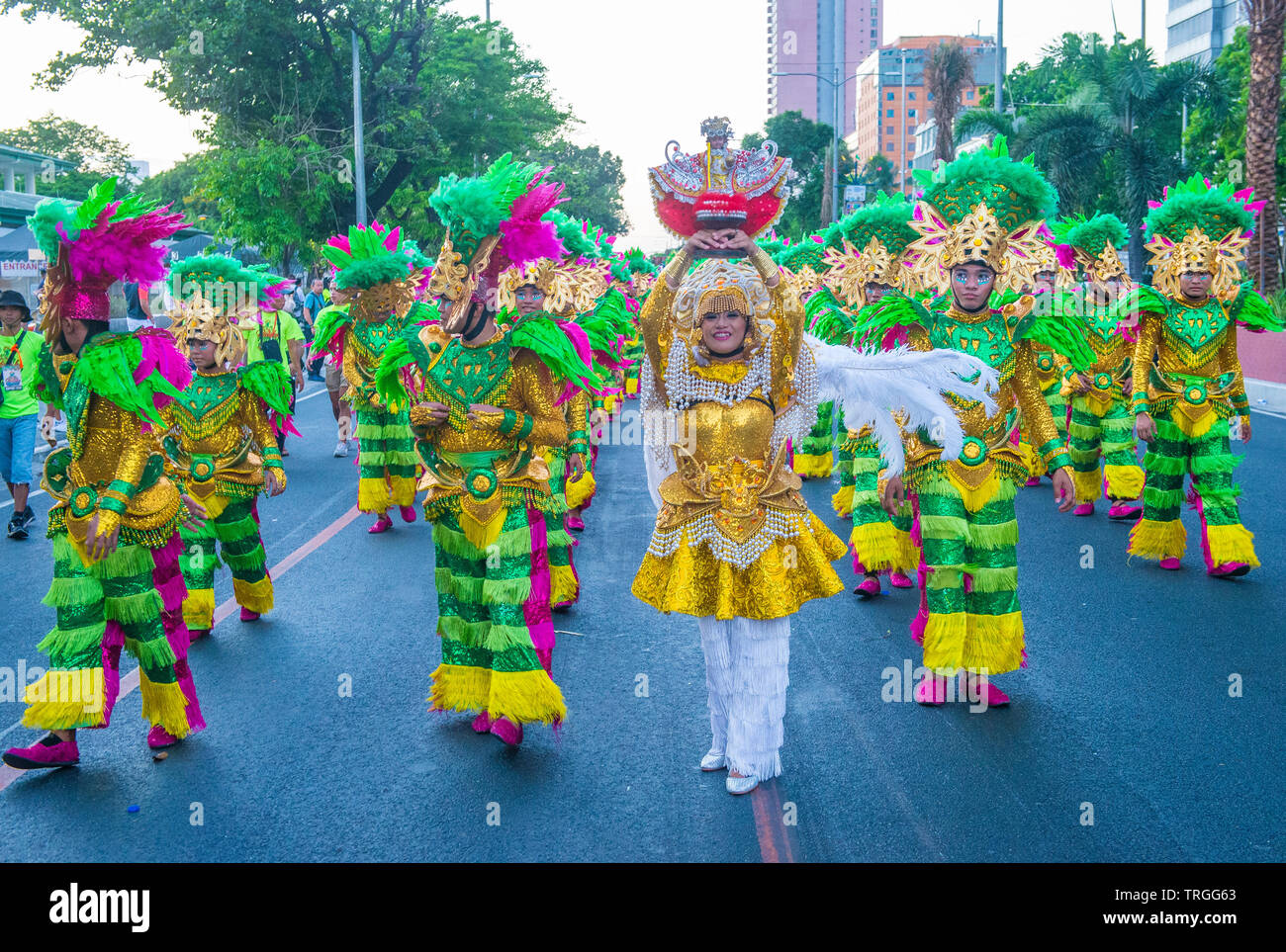 Participants in the Aliwan fiesta in Manila Philippines Stock Photo - Alamy