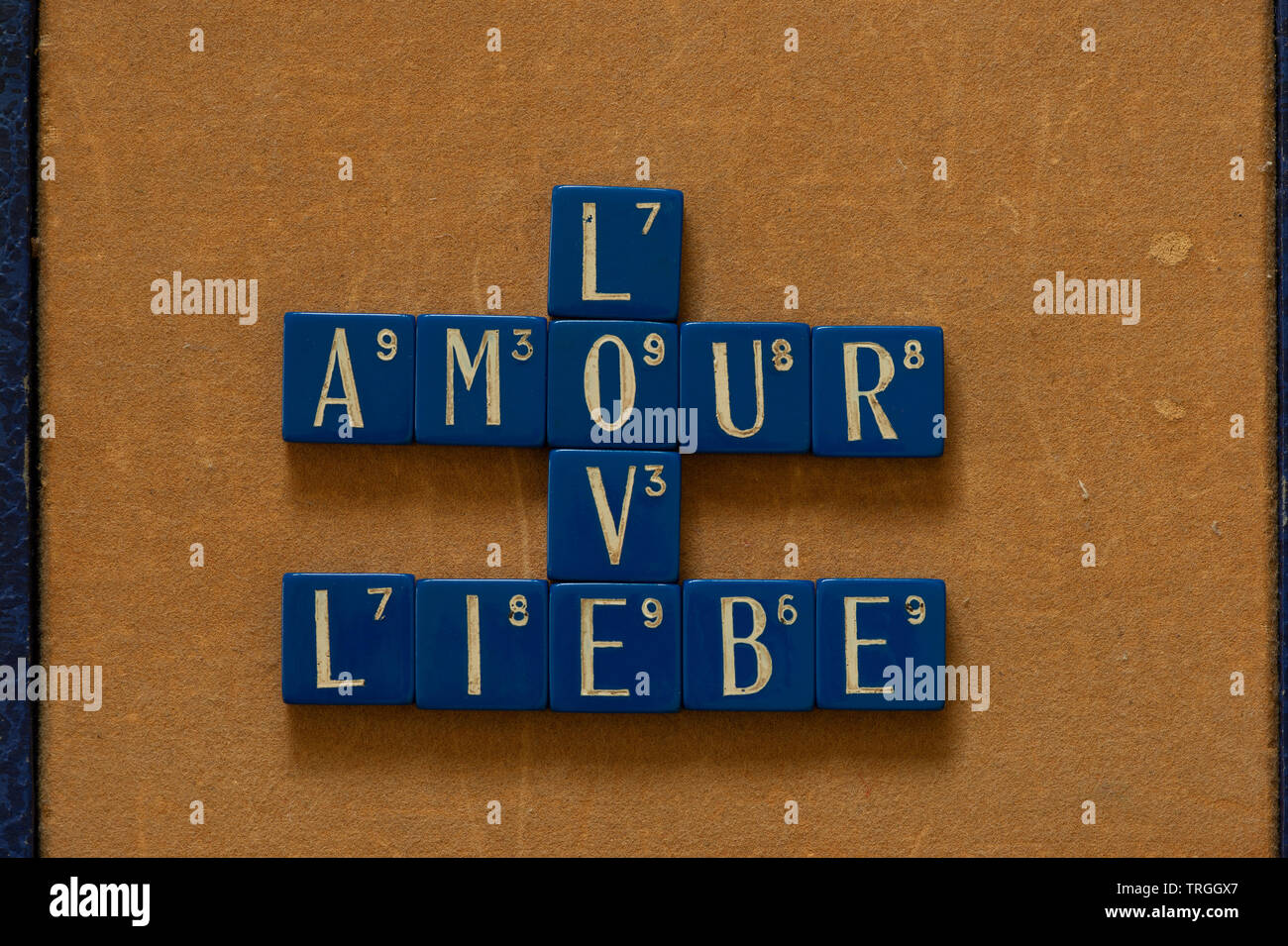 Scrabble board blank hi-res stock photography and images - Alamy