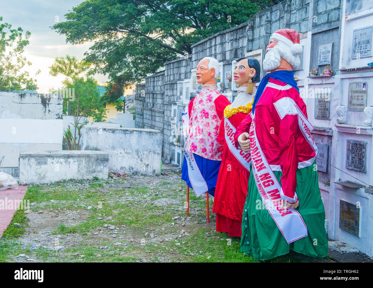 Higantes in the Higantes festival in Angono Philippines Stock Photo - Alamy