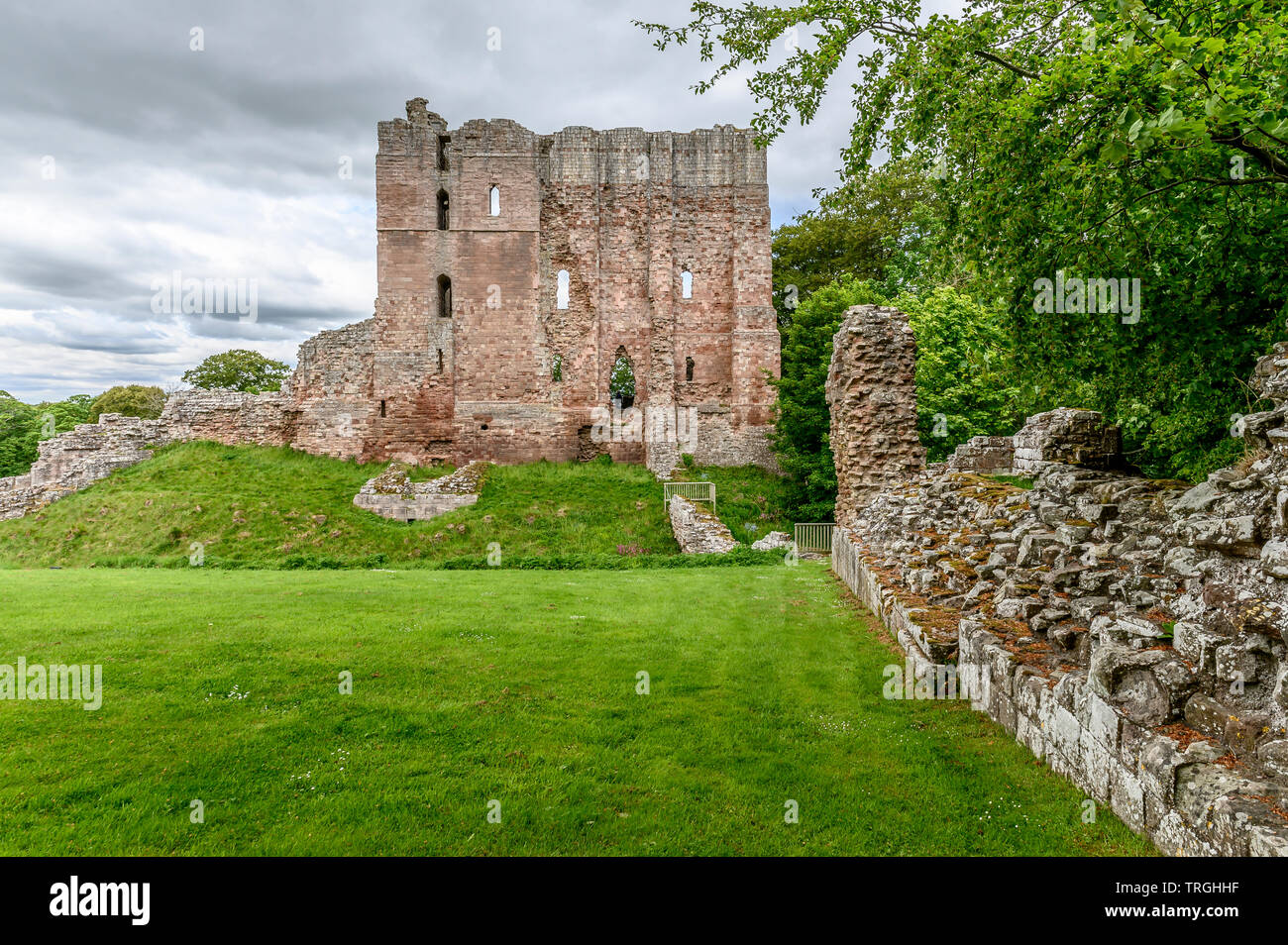 Norham castle hi-res stock photography and images - Alamy