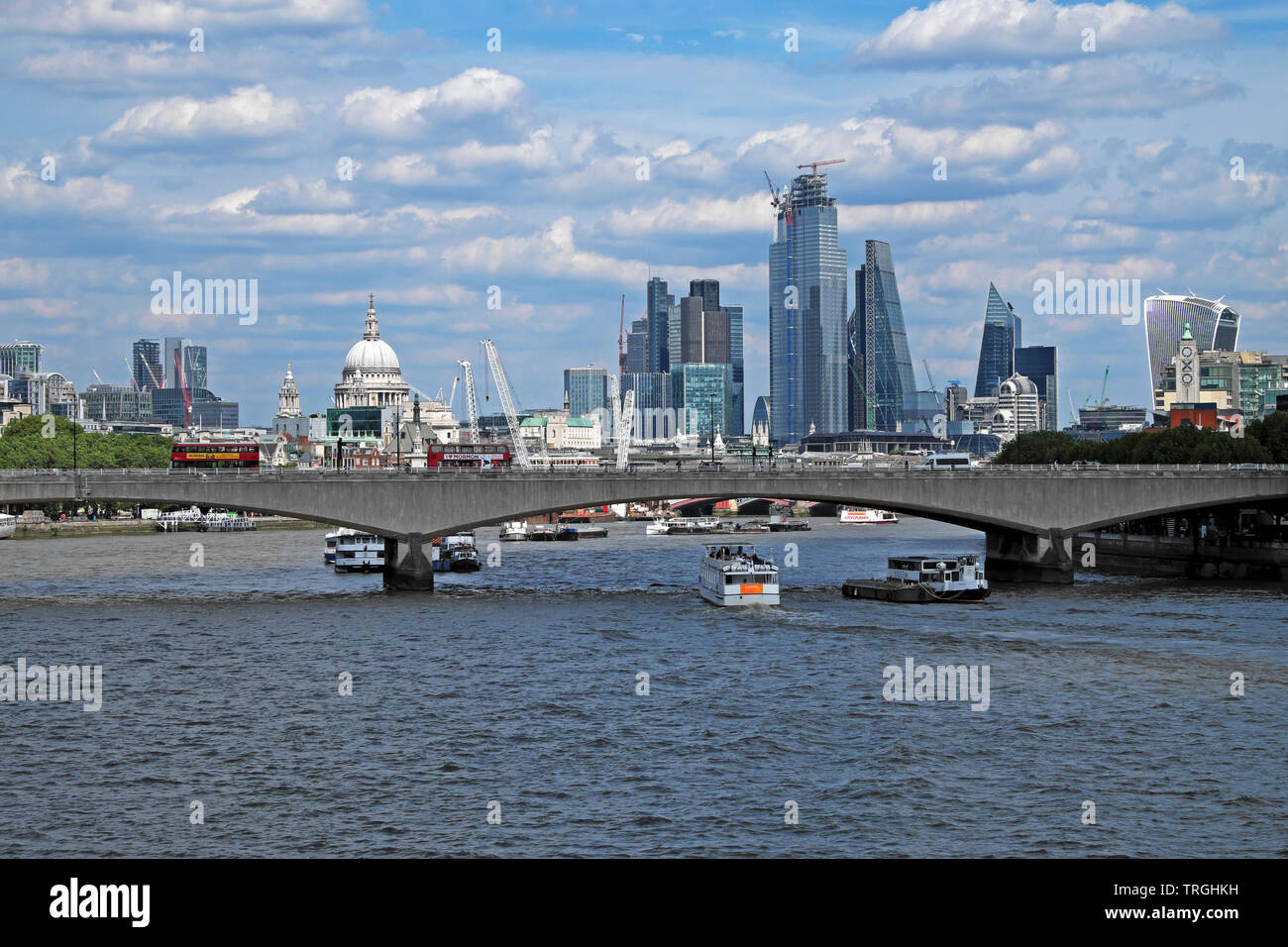 Waterloo bridge view hi-res stock photography and images - Alamy